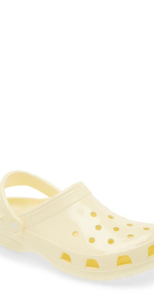 CROCS - Classic High Shine Clog in Buttercream