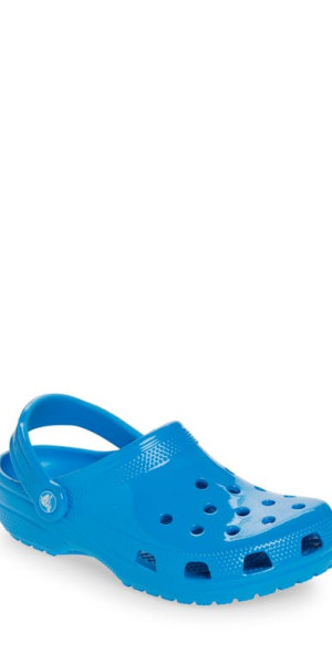 CROCS - Classic Neon Highlighter Clog in Neon Ocean