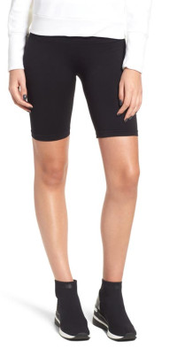 David Lerner - Women's Clothing At The Cool Hour