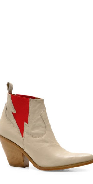 Free People - Flash Western Chelsea Boot in Bone