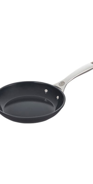 Le Creuset - Nonstick Ceramic 8-Inch Shallow Fry Pan