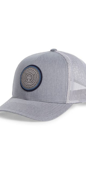 TravisMathew - The Patch Trucker Hat in Grey
