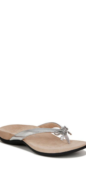 Vionic - Bella Flip Flop in Aluminum