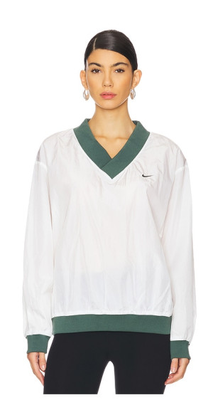 Nike - Essential Sweater