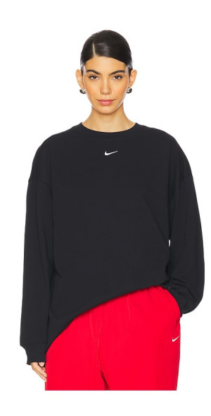 Nike - Essential Tee