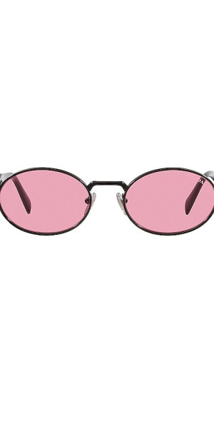 Prada - Oval