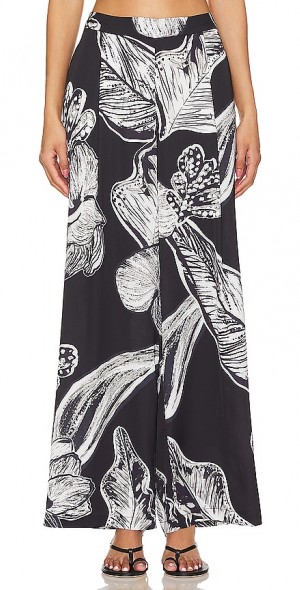 ROCOCO SAND - x REVOLVE Pant