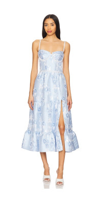 V. Chapman - Women's Clothing At The Cool Hour