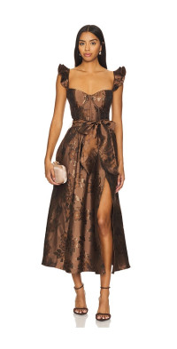 V. Chapman - Women's Clothing At The Cool Hour