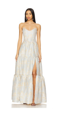 V. Chapman - Women's Clothing At The Cool Hour