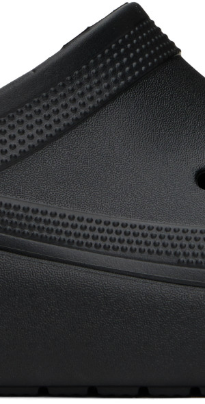 Crocs - Black Classic Blunt Toe Clogs