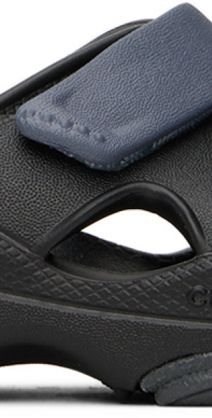 Crocs - Kids Black All Terrain Fisherman Clogs