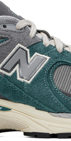 New Balance - Blue & Gray 2002R Sneakers