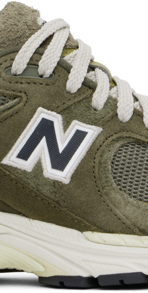 New Balance - Green 2002R Sneakers