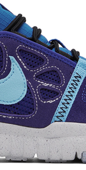 Nike - Blue Free Terra Vista Sneakers