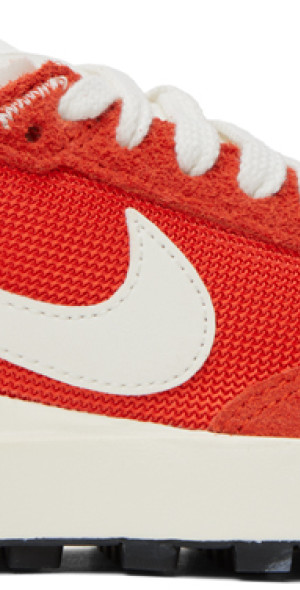 Nike - Red Waffle One Vintage Sneakers