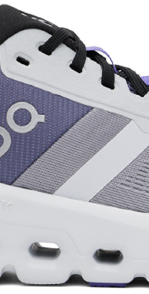 On - Gray & Blue Cloudrunner 2 Sneakers