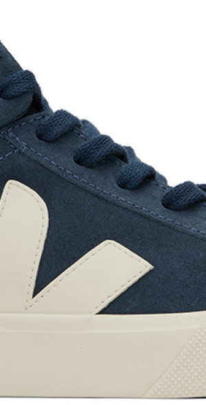 VEJA - Navy Minotaur Sneakers