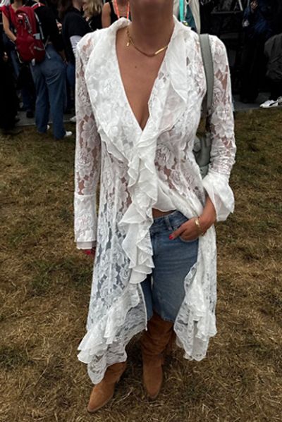 A Maxi Top Makes For The Dreamiest Outfit