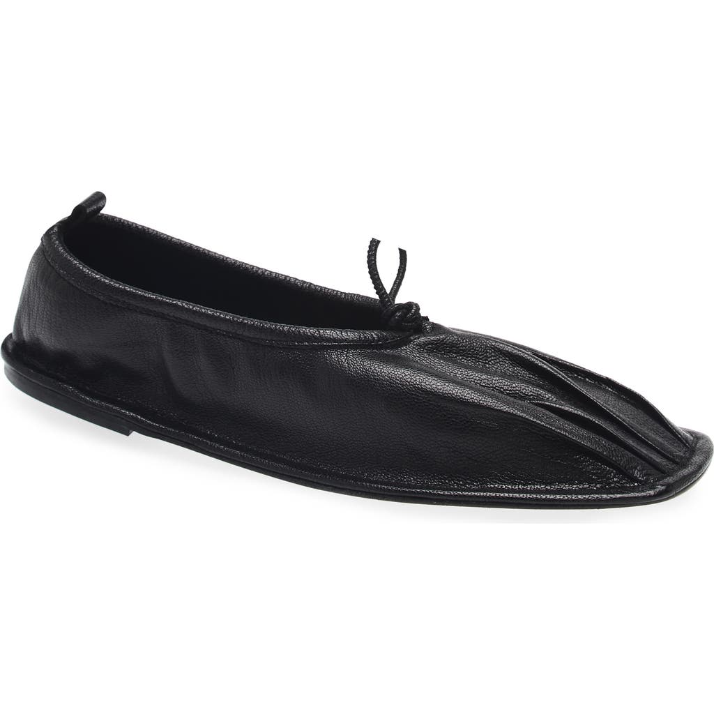 HEREU - Puntera Pleated Square Toe Flat