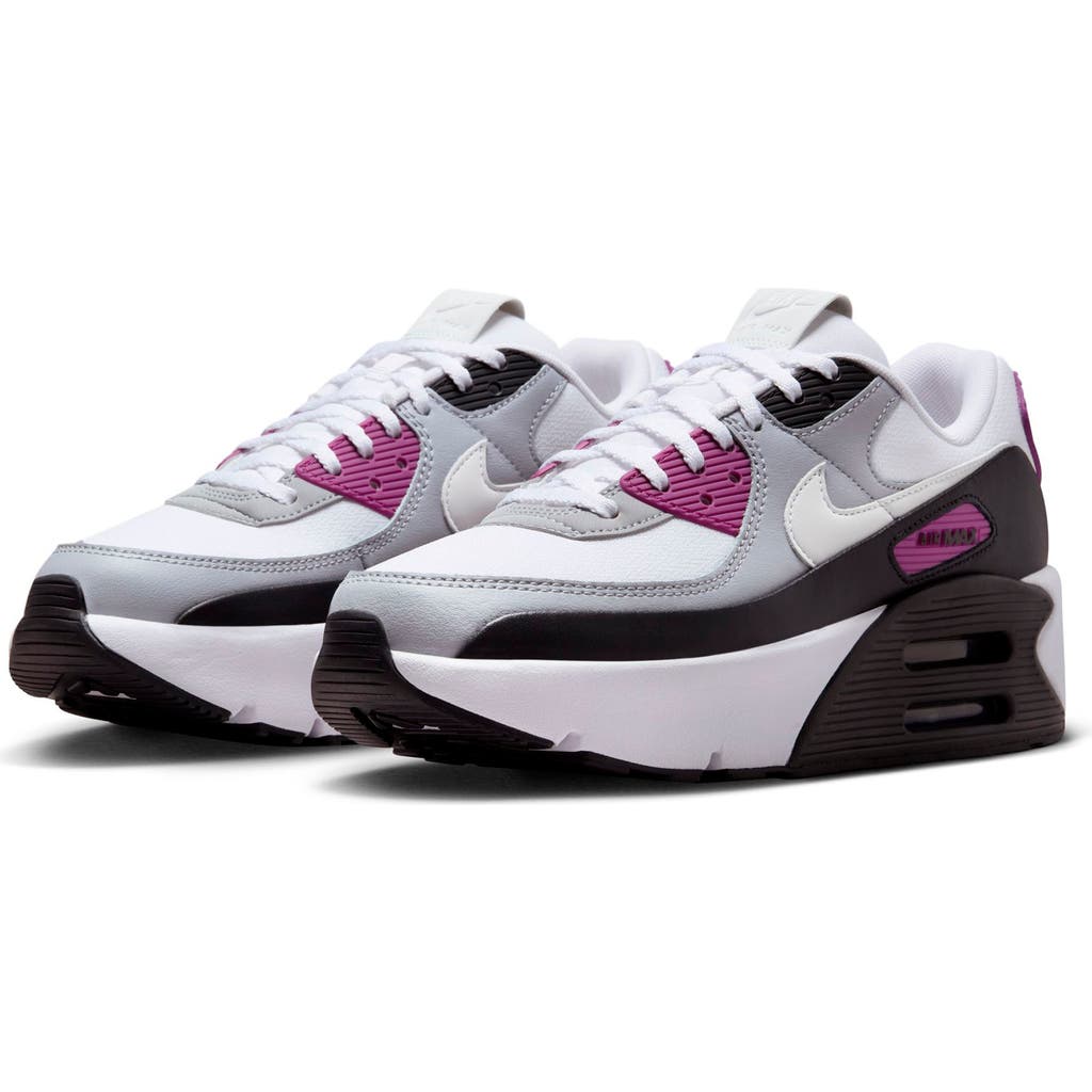Nike - Air Max 90 LV8 Platform Sneaker