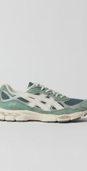 ASICS - GEL-NYC Sneaker in Green, Men's at Urban Outfitters