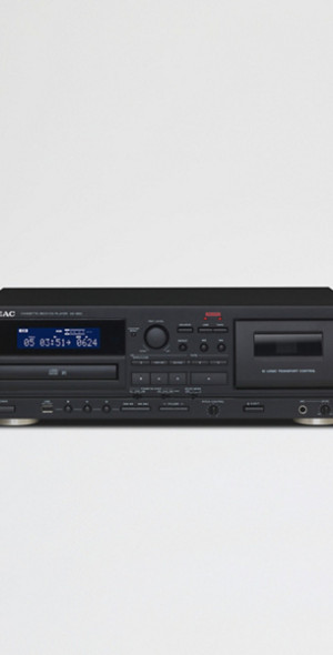 TEAC - AD-850-SE Cassette Deck and CD Player in Black at Urban Outfitters
