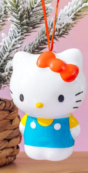 Urban Outfitters - Sanrio Hello Kitty and Friends Ornament in Hello Kitty at