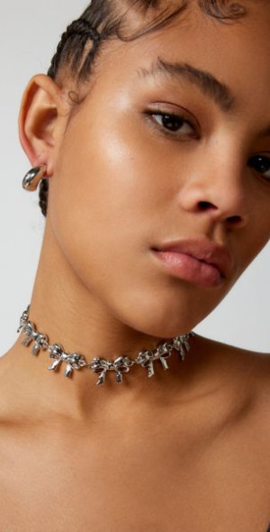 Urban Outfitters Selma Bow Necklace in Silver Women s at